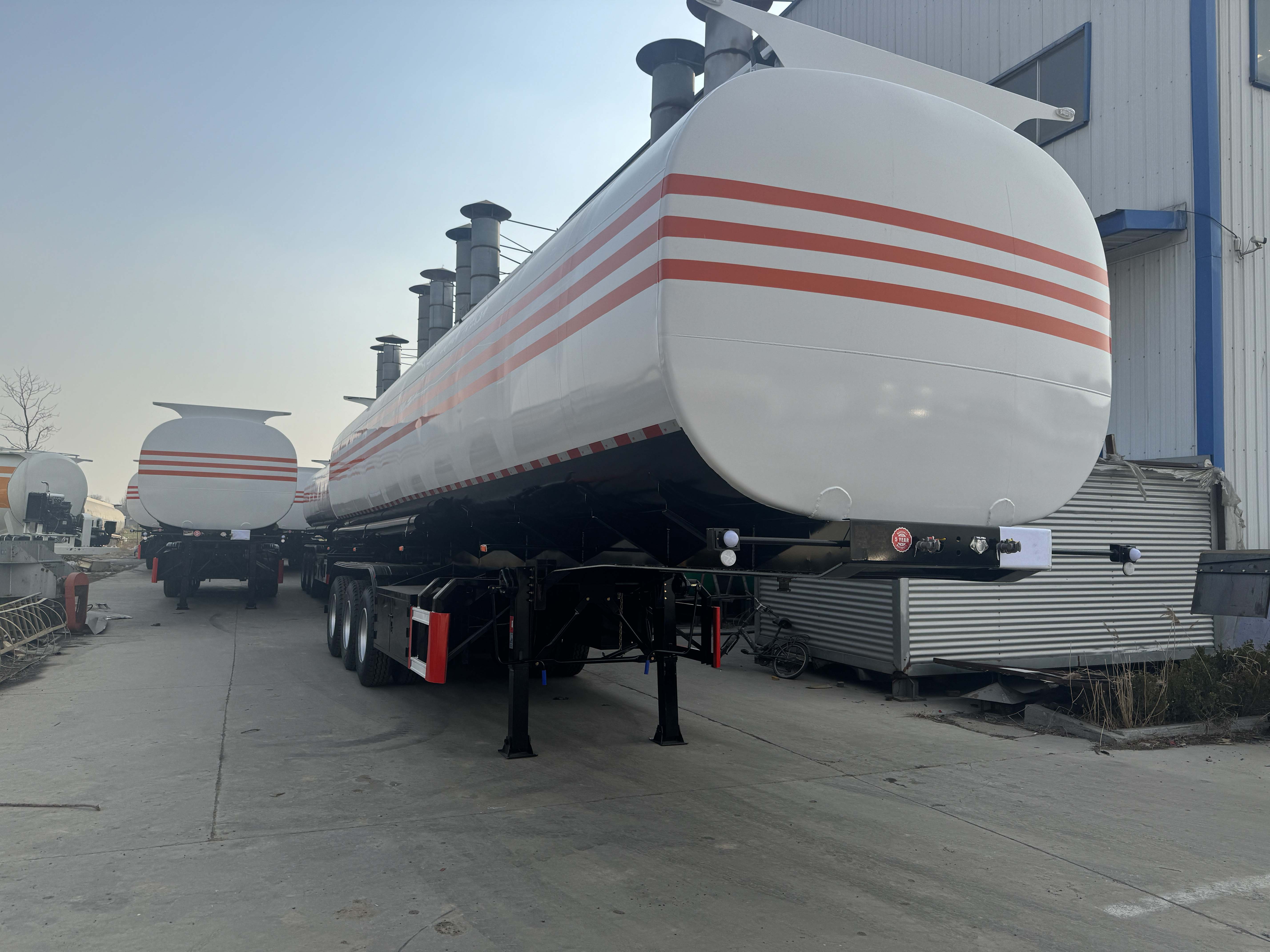 2 Axle 36000L Oil Tanker for Sale – YUHANG VEHICLE